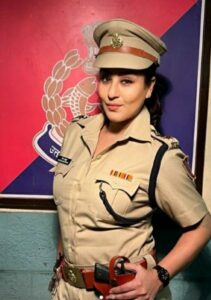 Shilpa Shinde Wiki, Height, Age, Boyfriend, Husband, Family, Biography ...