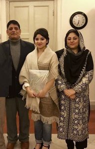 Zaira Wasim (Actress) Wiki, Age, Boyfriend, Biography - WikiBio