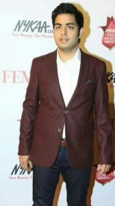 Akash Ambani Wiki, Age, Wife, Children, Family, Biography - WikiBio
