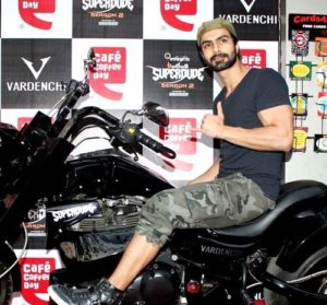 Ashmit Patel Wiki, Age, Girlfriend, Family, Caste, Biography & More ...