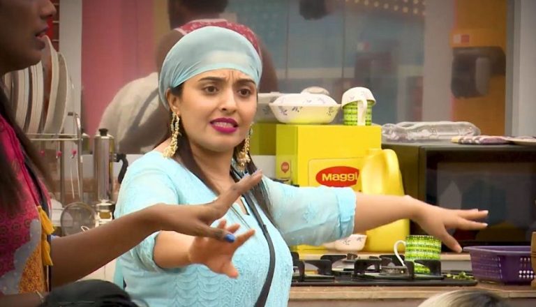 Mumtaj Wiki, Age, Husband, Caste, Biography & More - WikiBio