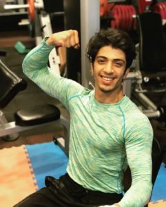 Shariq Hassan Wiki, Age, Girlfriend, Family, Caste, Biography & More ...
