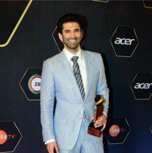 Aditya Roy Kapur Wiki, Age, Girlfriend, Family, Biography & More - WikiBio