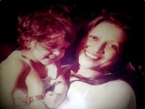 Moon Moon Sen Wiki, Age, Caste, Husband, Children, Family, Biography ...