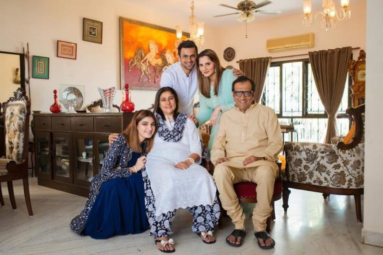 Sania Mirza Wiki, Height, Age, Boyfriend, Husband, Children, Family ...