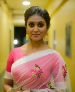 Rinku Rajguru Wiki, Age, Boyfriend, Family, Biography & More - WikiBio