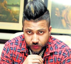 Sukhe (Punjabi Singer) Wiki, Age, Girlfriend, family, Biography & More ...