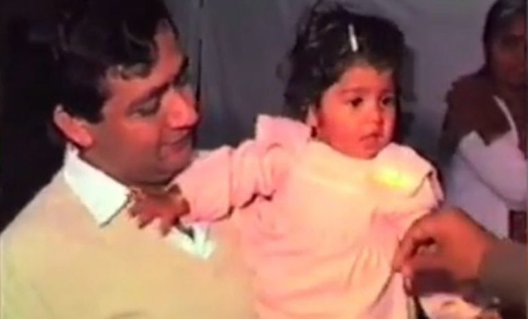 Tulsi Kumar Wiki, Age, Husband, Family, Boyfriend, Biography & More ...