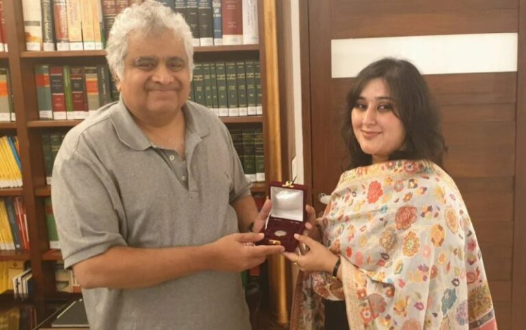 Bansuri Swaraj Wiki, Age, Family, Biography - WikiBio