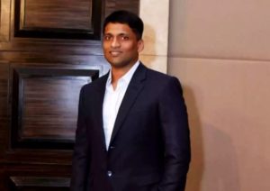 Byju Raveendran Wiki, Age, Wife, Family, Biography - WikiBio