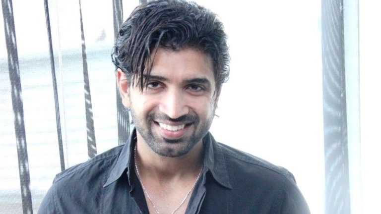 Arun Vijay Wiki, Age, Girlfriend, Wife, Family, Biography & More - WikiBio