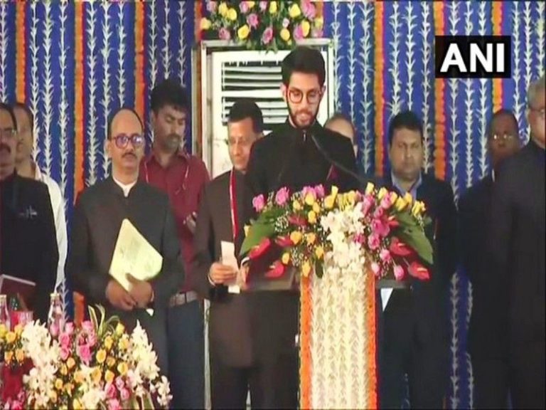Aditya Thackeray Wiki, Age, Caste, Girlfriend, Wife, Family, Biography ...