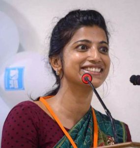 Amrapali Kata (IAS Officer) Wiki, Age, Husband, Family, Biography ...