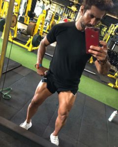 Aamir Dalvi Wiki, Age, Girlfriend, Wife, Family, Biography & More - WikiBio