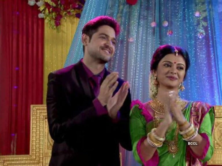 Solanki Roy (Meghla) Wiki, Age, Boyfriend, Husband, Family, Biography ...