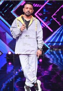 Dharmesh Yelande Wiki, Age, Girlfriend, Wife, Family, Biography & More - WikiBio