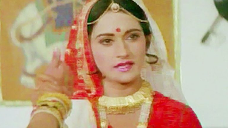 Renuka Israni Wiki, Age, Boyfriend, Husband, Family, Biography & More ...