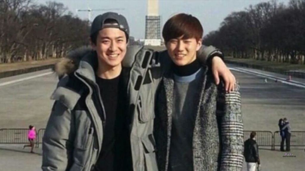 Suho (Kim Jun-myeon) Wiki, Age, Girlfriend, Wife, Family, Biography ...