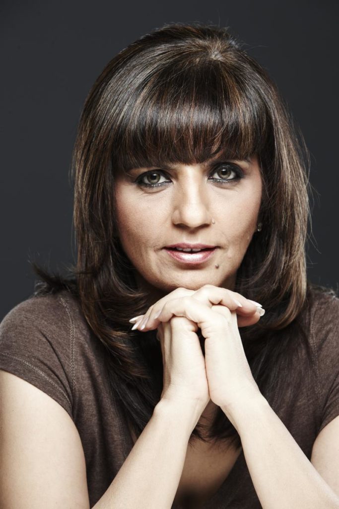 Neeta Lulla Wiki, Age, Height, Boyfriend, Husband, Family, Biography ...