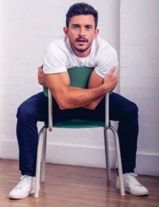 Jonathan Bailey Wiki, Age, Height, Girlfriend, Family, Biography & More ...