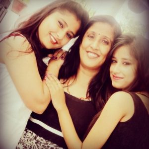 Maera Mishra Wiki, Age, Height, Boyfriend, Family, Biography & More ...