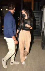 Saba Azad Wiki, Age, Boyfriend, Family, Caste, Biography & More - WikiBio