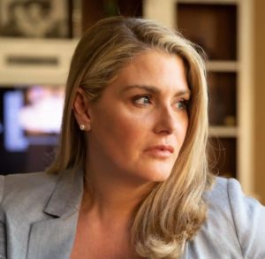 Amy Dorris Wiki, Age, Boyfriend, Husband, Children, Family, Biography ...