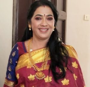 Rekha Harris (Bigg Boss Tamil 4) Wiki, Age, Husband, Family, Biography ...