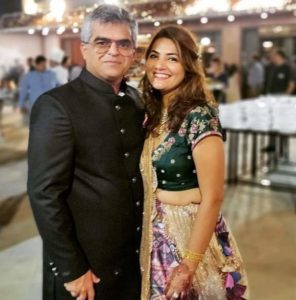 Atul Khatri Wiki, Height, Age, Girlfriend, Wife, Children, Family ...