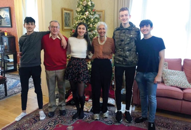 Reita Faria (Miss World 1966) Wiki, Height, Age, Husband, Family ...