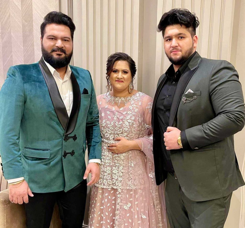 Savi Kumar (Sushil Kumar's Wife) Wiki, Age, Husband, Family, Biography ...