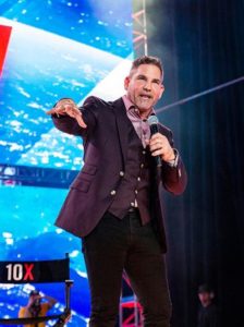 Grant Cardone Wiki, Age, Wife, Family, Children, Biography & More - WikiBio