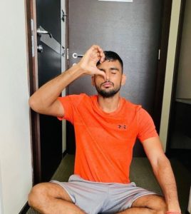 Manish Kaushik Wiki, Height, Weight, Age, Girlfriend, Family, Biography ...