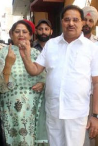 OP Soni Wiki, Age, Caste, Wife, Children, Family, Biography & More ...
