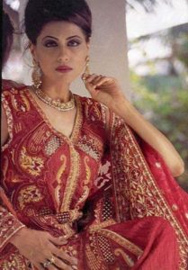 Seemi Pasha Wiki, Height, Age, Boyfriend, Husband, Family, Biography ...