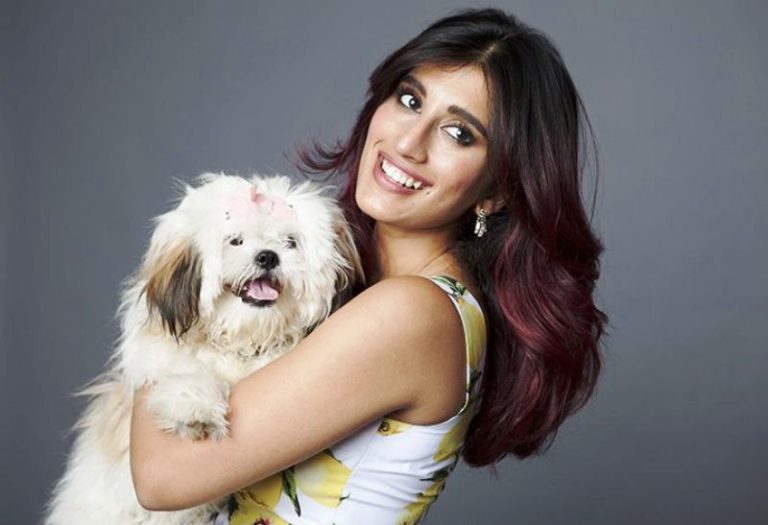 Akasa Singh (Singer) Age, Boyfriends, Family, Biography & More - WikiBio