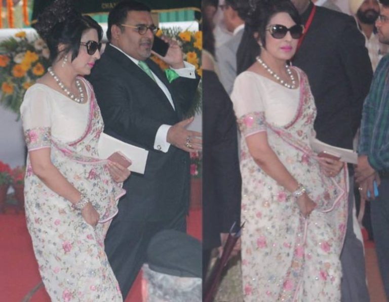 Aroosa Alam Wiki, Age, Boyfriend, Husband, Children, Family, Biography ...