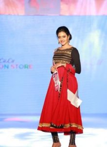 Ansi Kabeer Wiki, Height, Age, Death, Boyfriend, Family, Biography ...