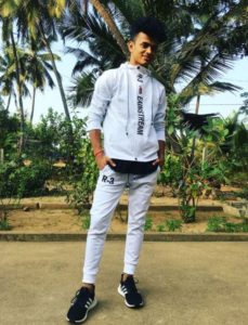 Sanket Gaonkar Wiki, Height, Age, Girlfriend, Family, Biography & More ...
