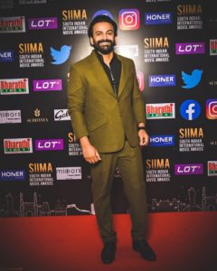 Dhananjaya Wiki, Age, Girlfriend, Wife, Family, Biography - WikiBio