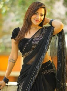 Ashu Reddy Wiki, Height, Age, Boyfriend, Family, Biography & More - WikiBio