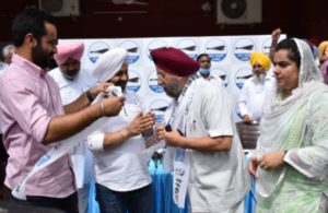 Jagroop Gill Wiki, Age, Caste, Wife, Family, Biography & More - WikiBio