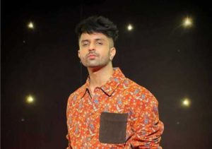 Akull Tandon Wiki, Height, Age, Girlfriend, Family, Biography & More ...