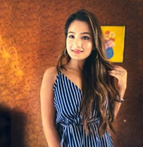 Anila Kharbanda Wiki, Height, Age, Husband, Family, Biography & More ...