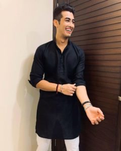 Arsh Wahi Wiki, Age, Girlfriend, Family, Biography & More - WikiBio