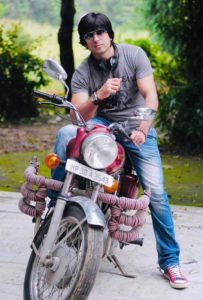 Anuj Sharma Height, Age, Girlfriend, Wife, Children, Family, Biography ...