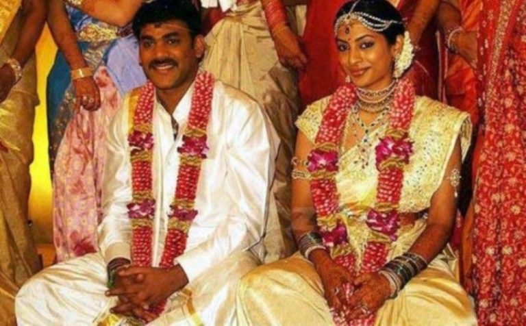 Sriya Reddy Wiki, Age, Husband, Children, Family, Biography & More ...