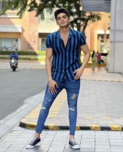 Aditya Khurana Wiki, Height, Age, Girlfriend, Wife, Family, Biography ...