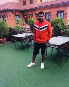 Mithilesh Backpacker Height, Age, Girlfriend, Wife, Family, Biography ...