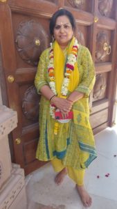 Navika Kumar (News Anchor) Wiki, Height, Age, Husband, Family ...